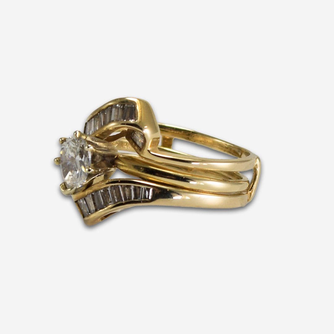 Diamond Wedding Ring Set in 14K Yellow Gold