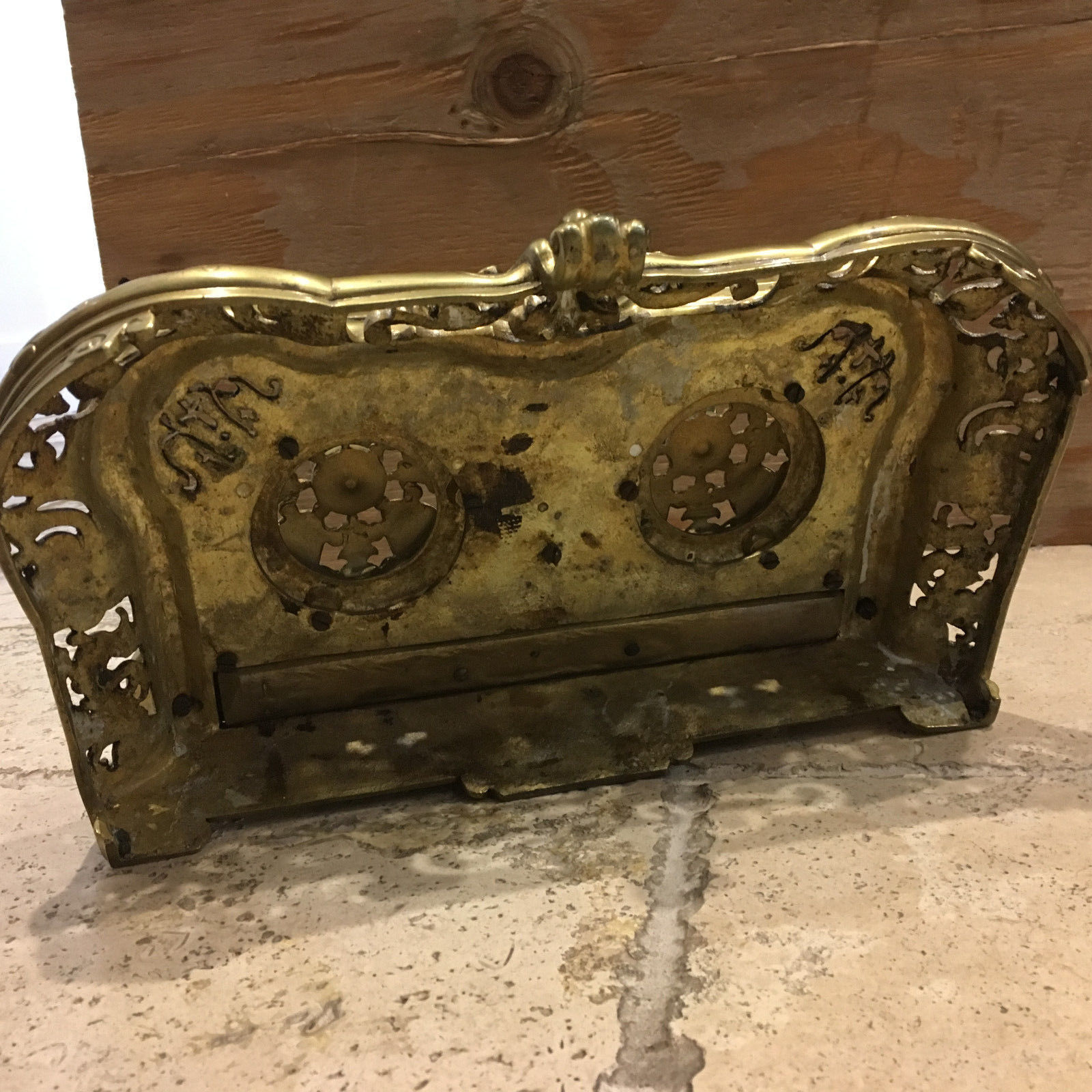 Victorian Brass Inkwell Circa 1870 - 1900 - Tangible Investments